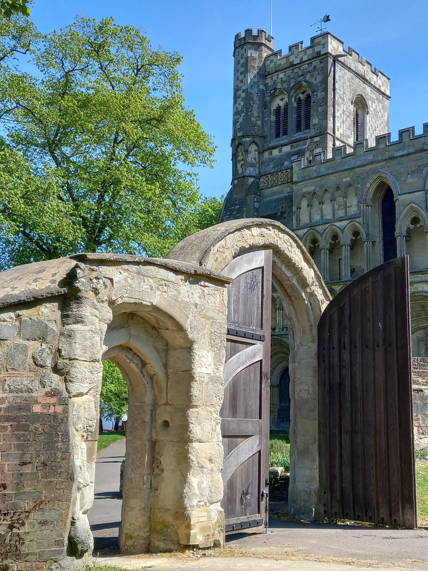 Priory Gardens - Dunstable Town Council