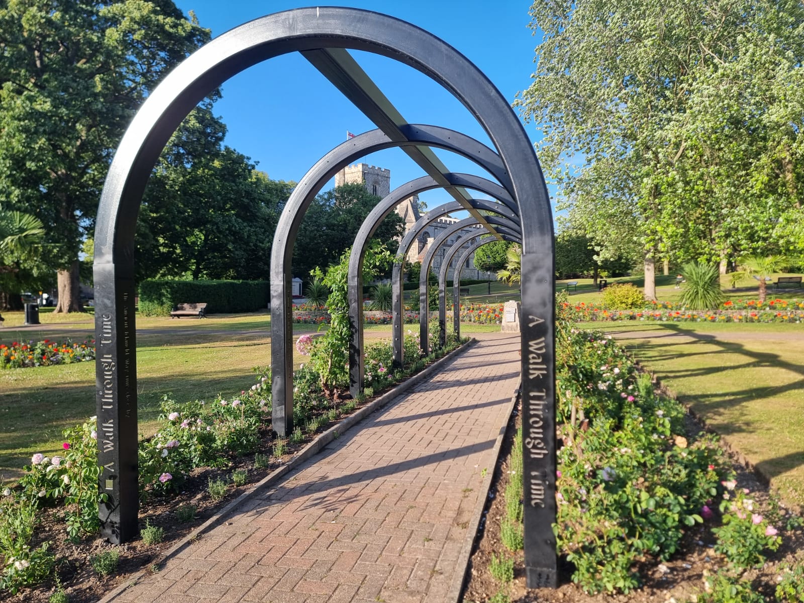 Priory Gardens - Dunstable Town Council